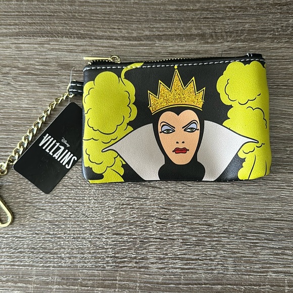 Disney | Accessories | Disney Small Wallet New With Tags | Poshmark